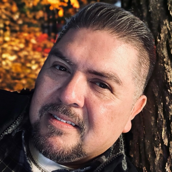 Raul's Closet (@dallasrmjr) | Poshmark